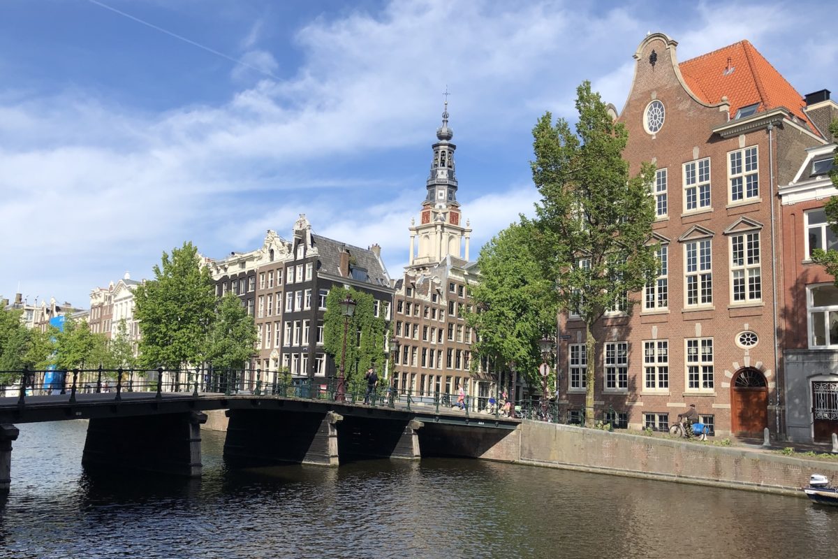 Grachtenfahrt Amsterdam | Deutsche Bootstour | Amsterdamliebe